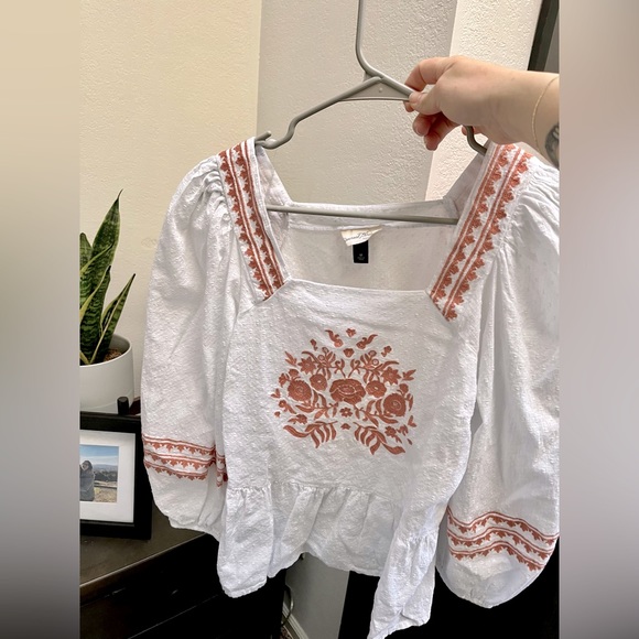 Universal Thread | Tops | Universal Thread Embroidered Blouse | Poshmark